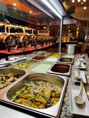 HOME - Buffet Tonight