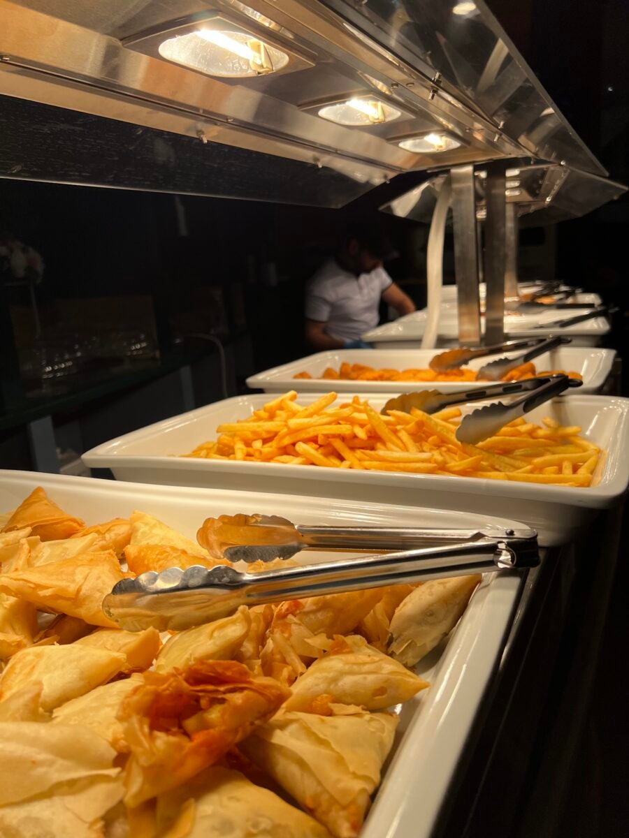 Buffet Restaurant - Buffet Tonight